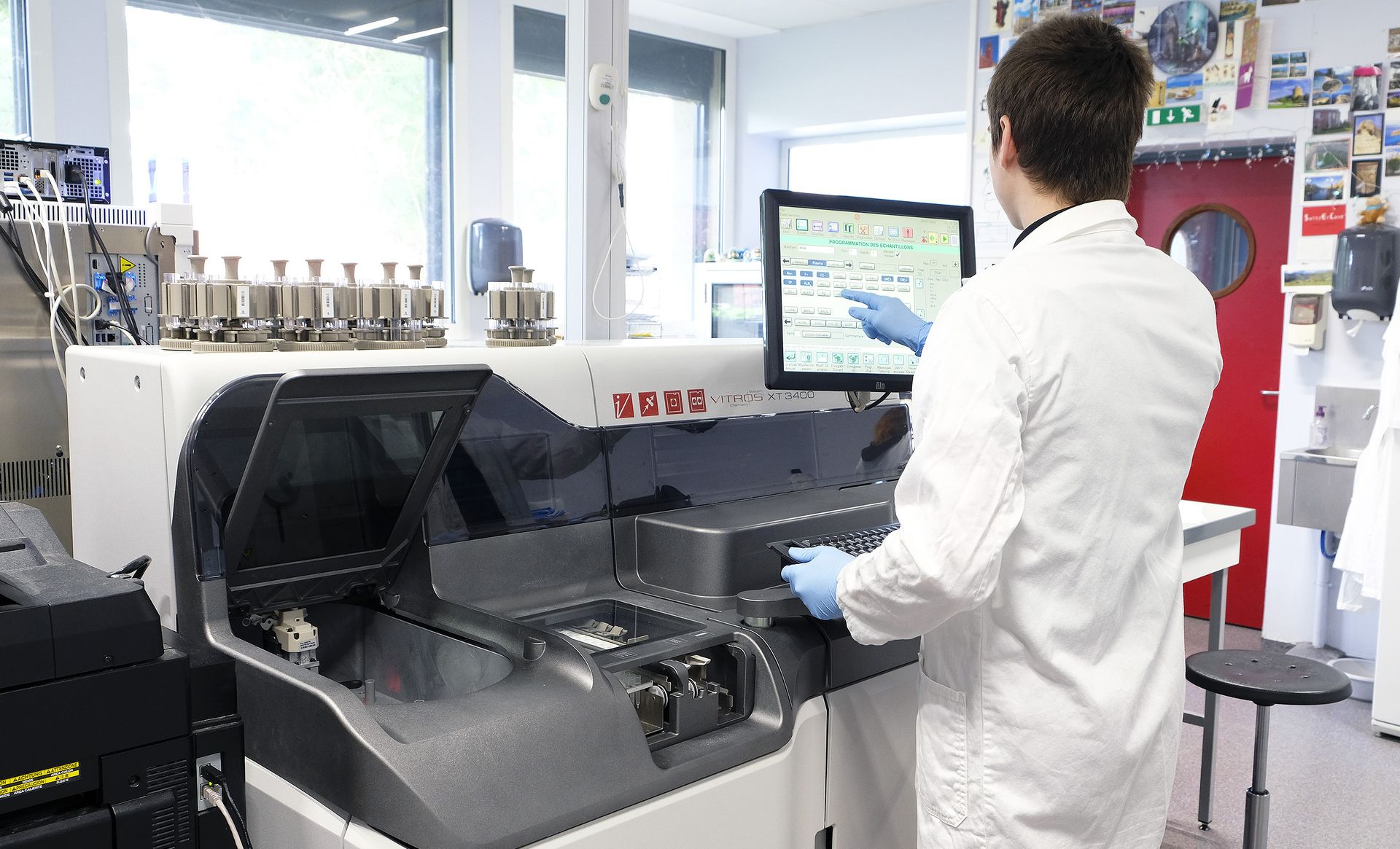 Vitros XT-3400 - CREFRE INSERM